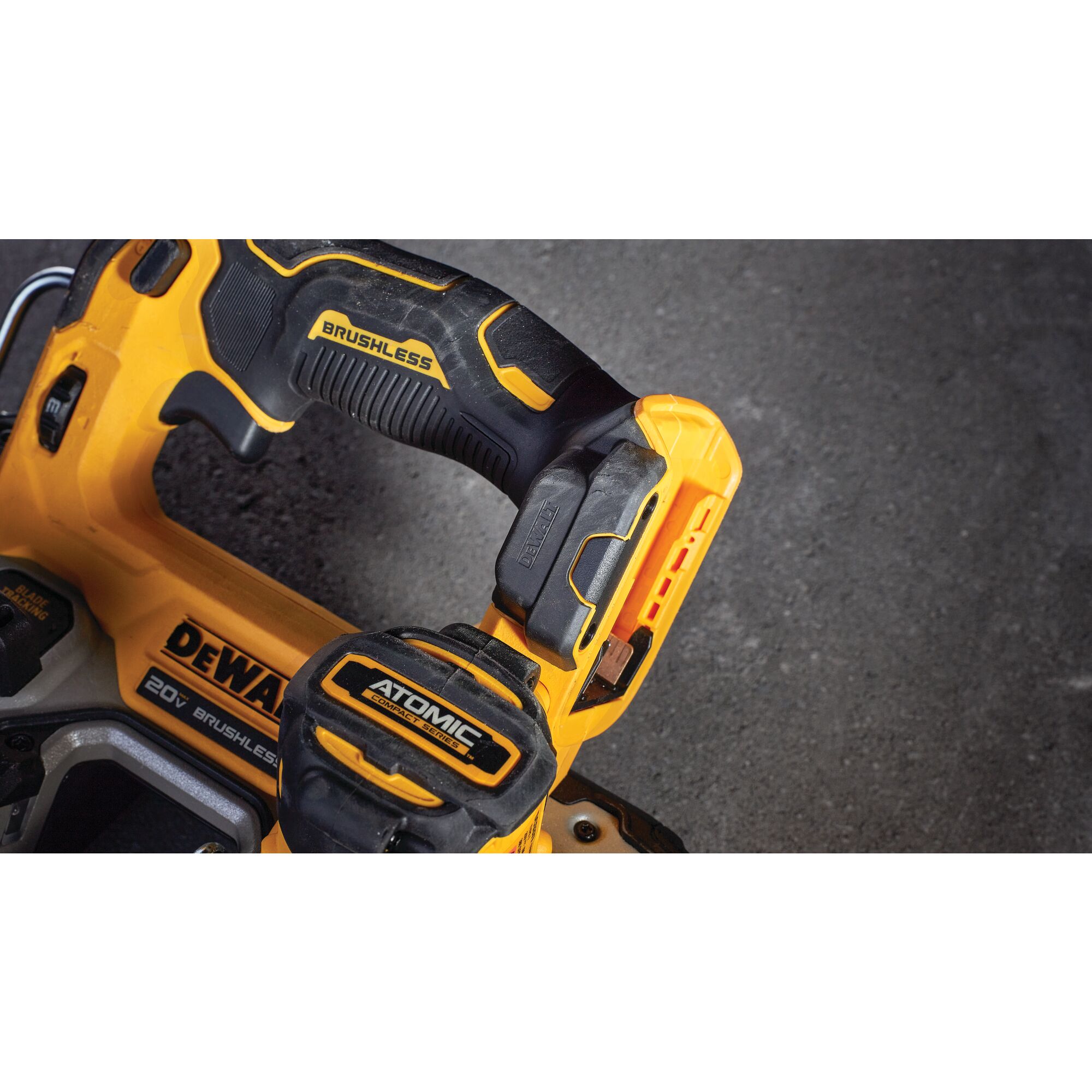 DeWalt Compact Bandsaw (DCS377B) - Toolstash
