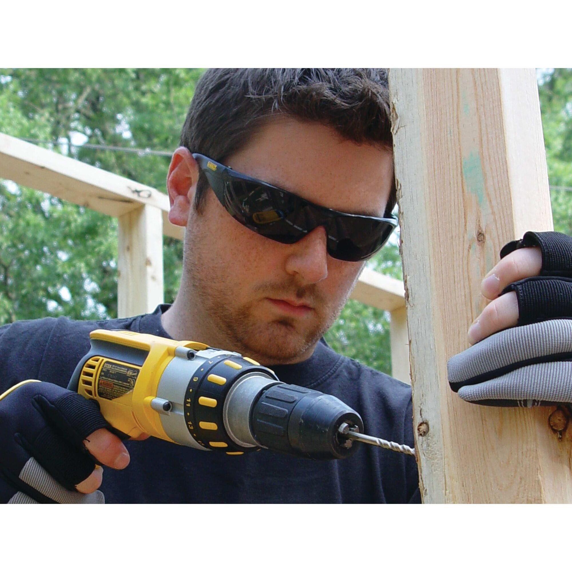 DeWalt Structure Safety Glasses (DPG93) - Toolstash