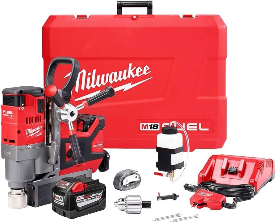 Milwaukee 1-1/2" Lineman Magnetic Drill Kit (2788-22HD) - Toolstash