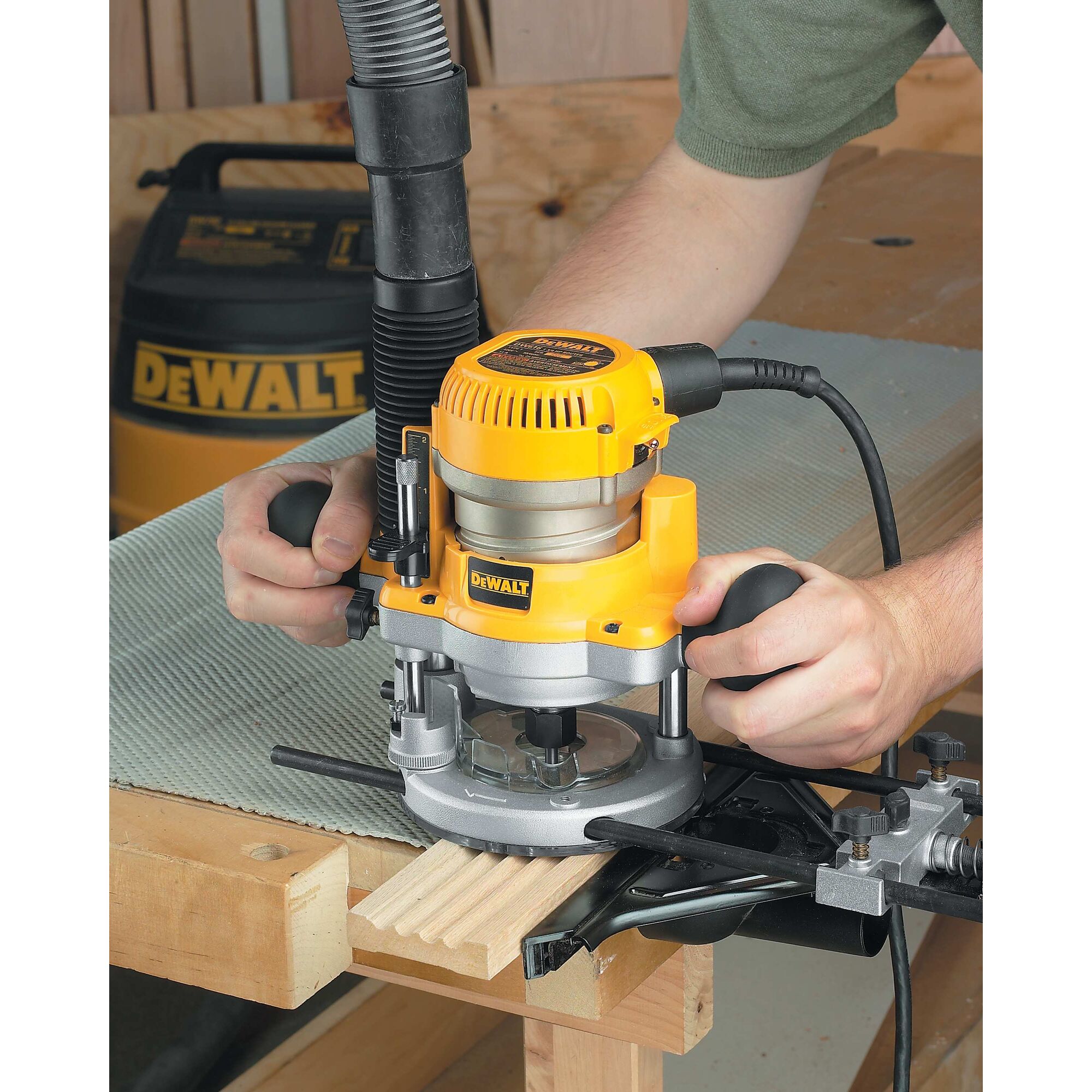 DeWalt Router Base (DW6182) - Toolstash