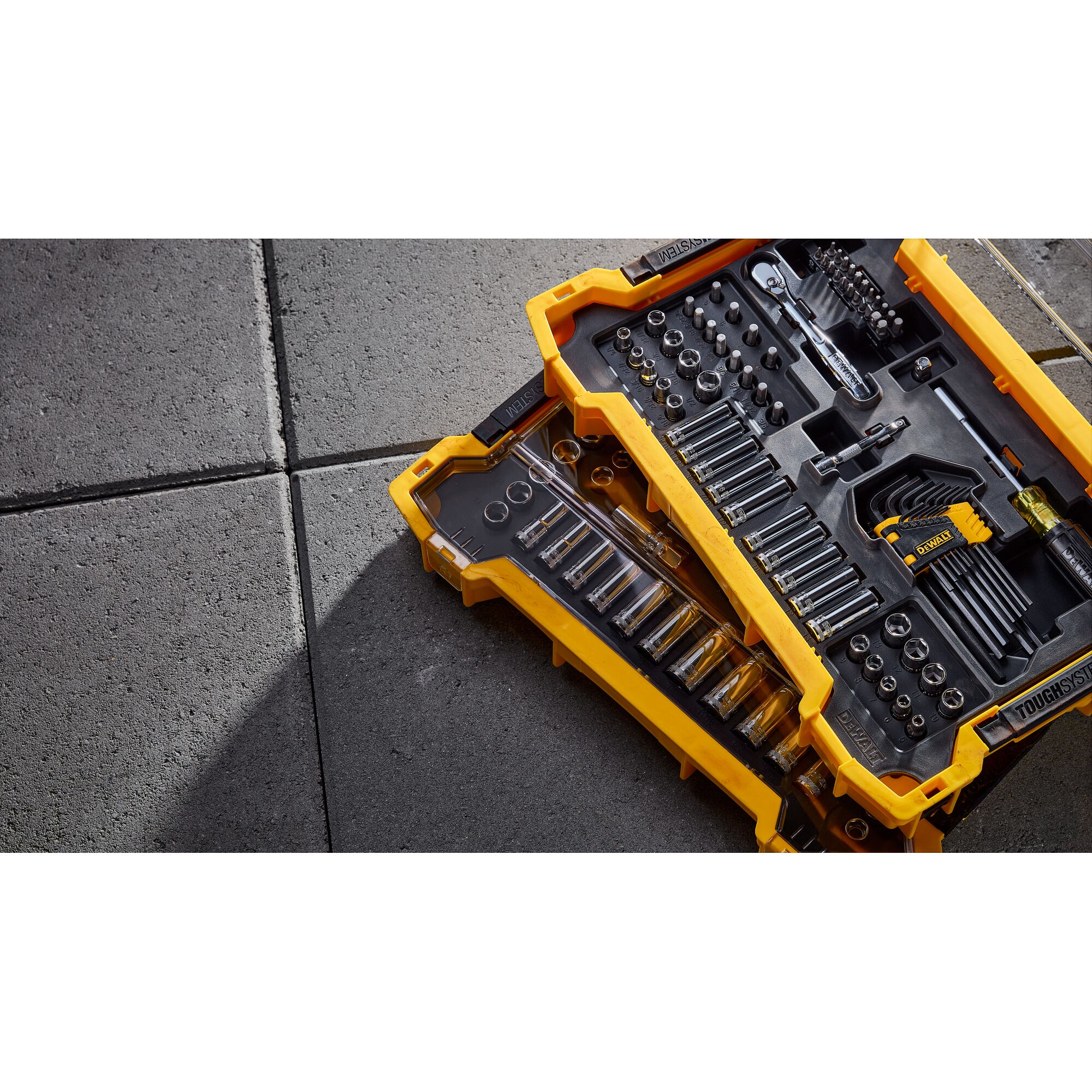 DeWalt 1/4 in. and 3/8 in. Drive Mechanic Tool Set with ToughSystem 2.0 ...