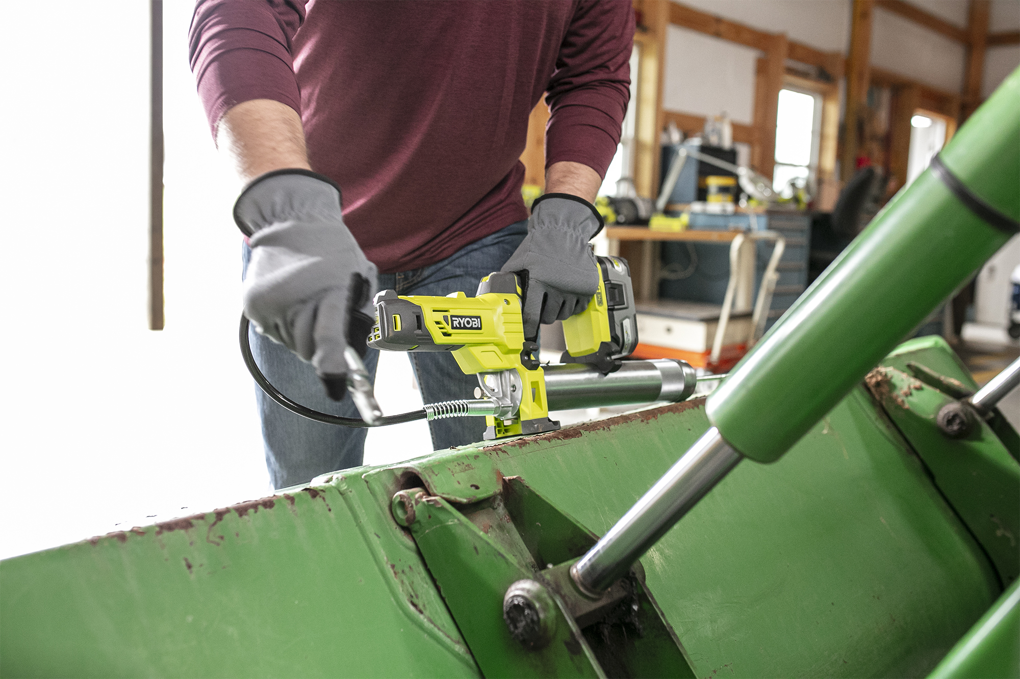 Ryobi Grease Gun (P3410) - Toolstash